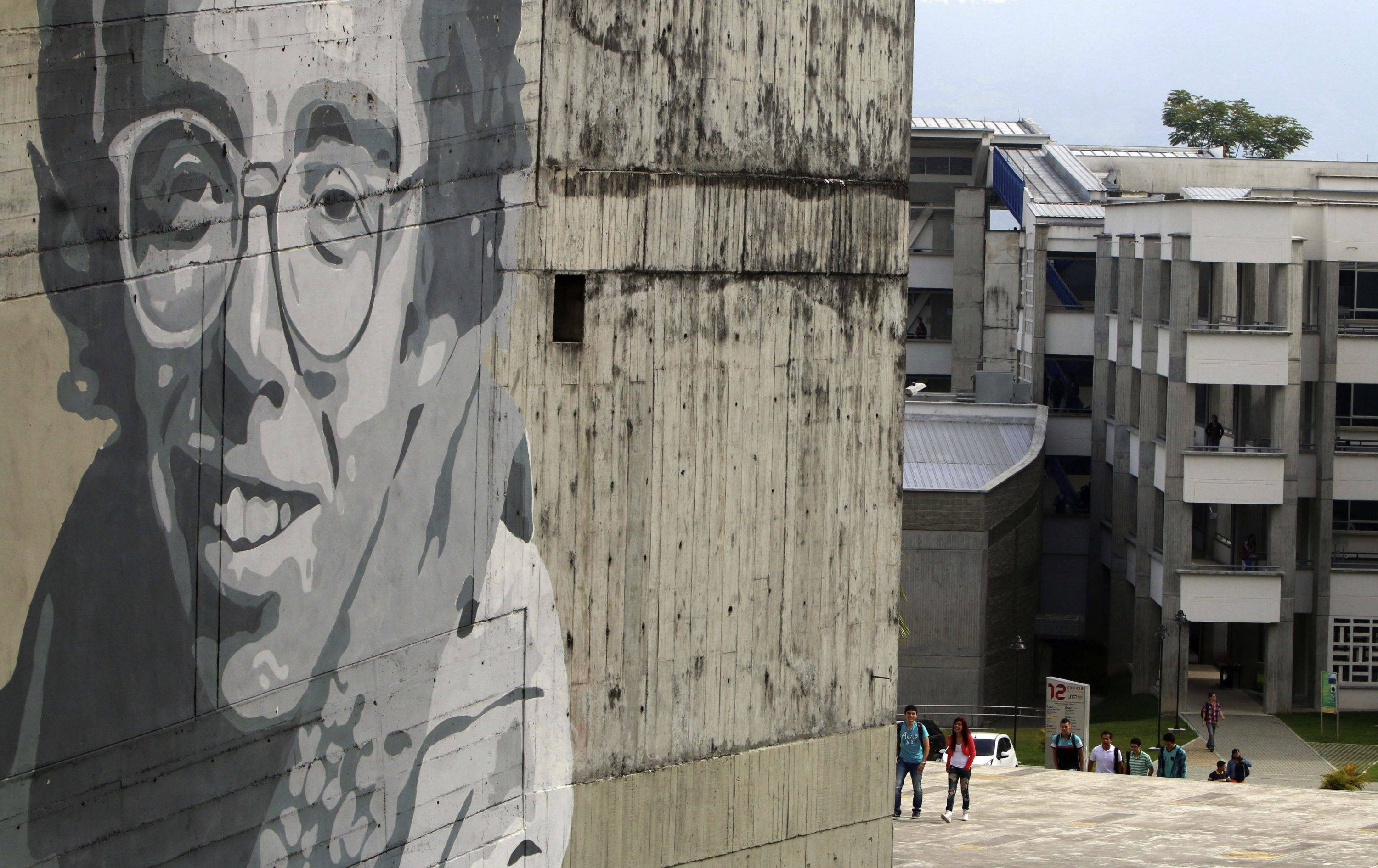 Jaime Garzón, ícono del humor que murió hace 20 años