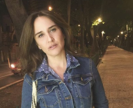 Tania Robledo de 'Padres e hijos', niega ser actriz porno