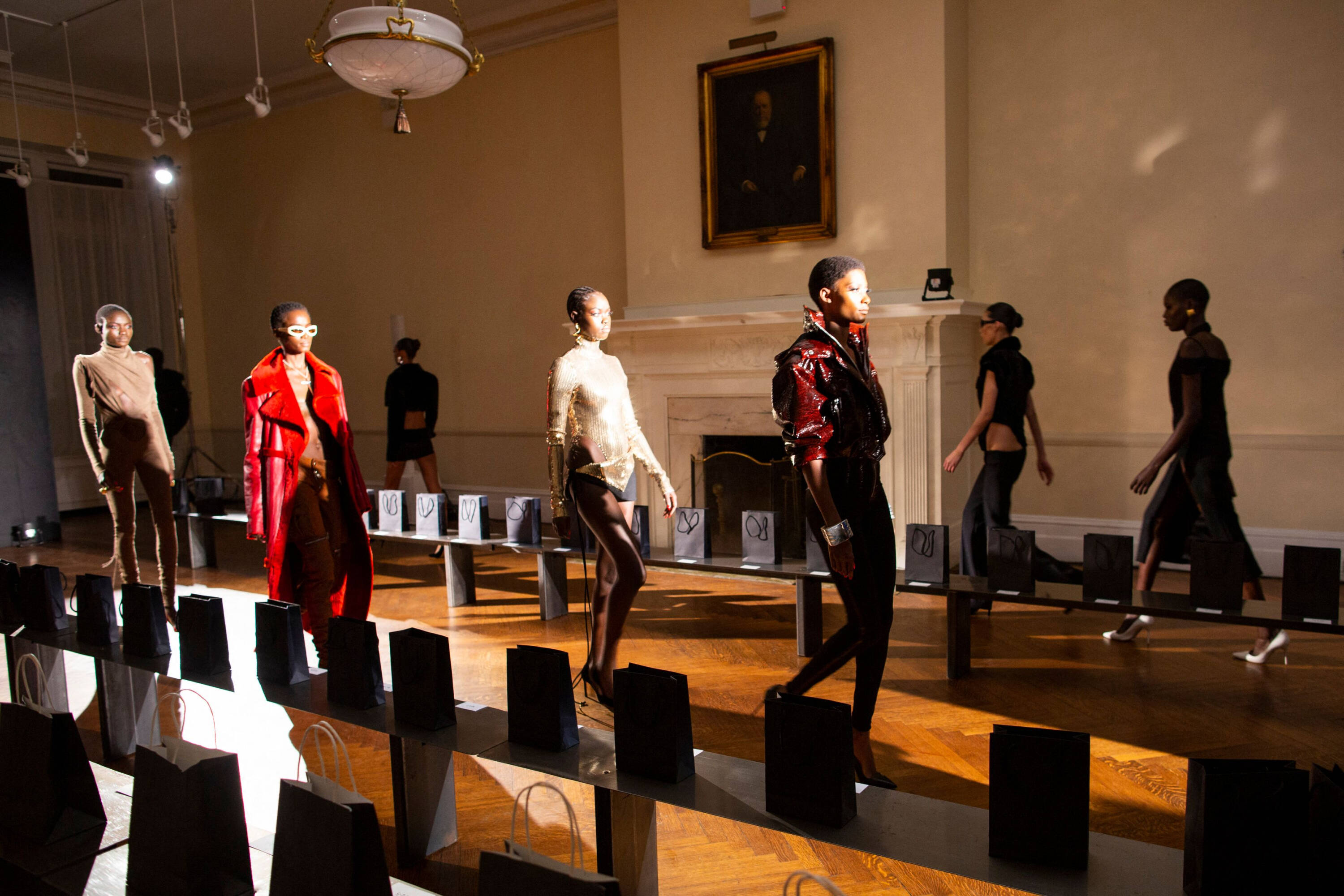 Carolina Herrera, Michael Kors, Coach y Calvin Klein, entre los ...