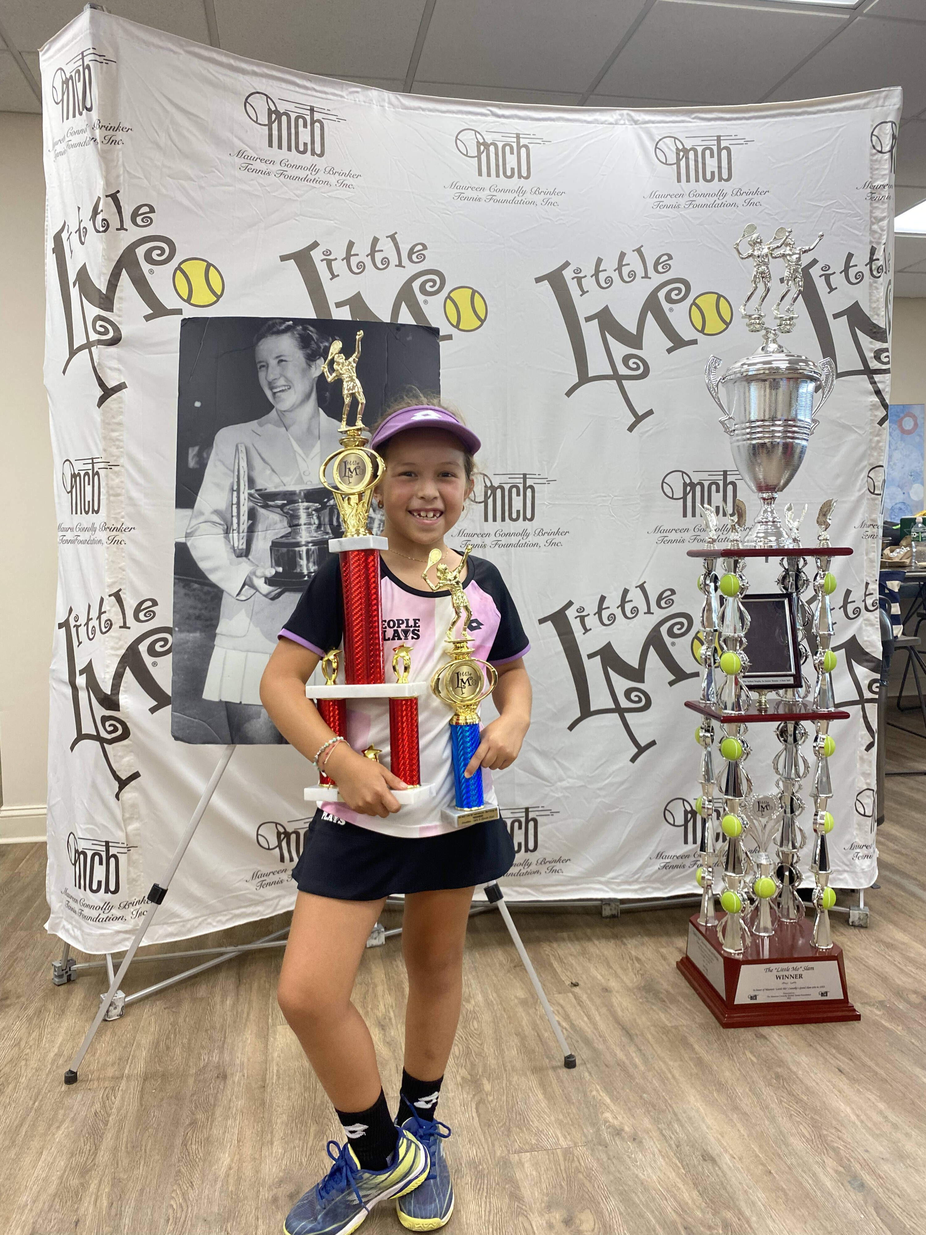 Mia Jimenez, campeona de sencillos y de dobles del Little Mo en USA