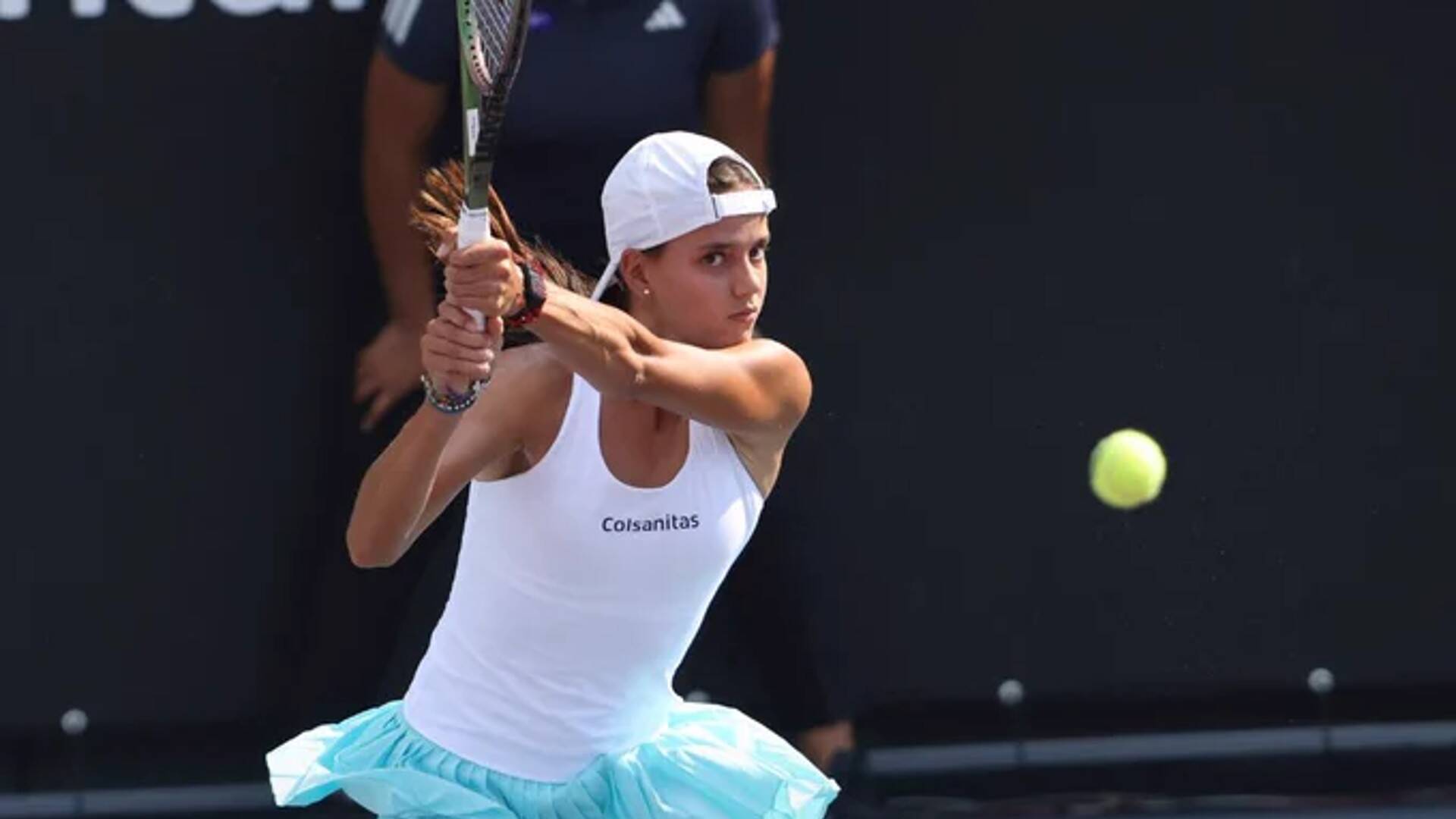 La tenista Emiliana Arango es la primera colombiana en ganar un trofeo ...