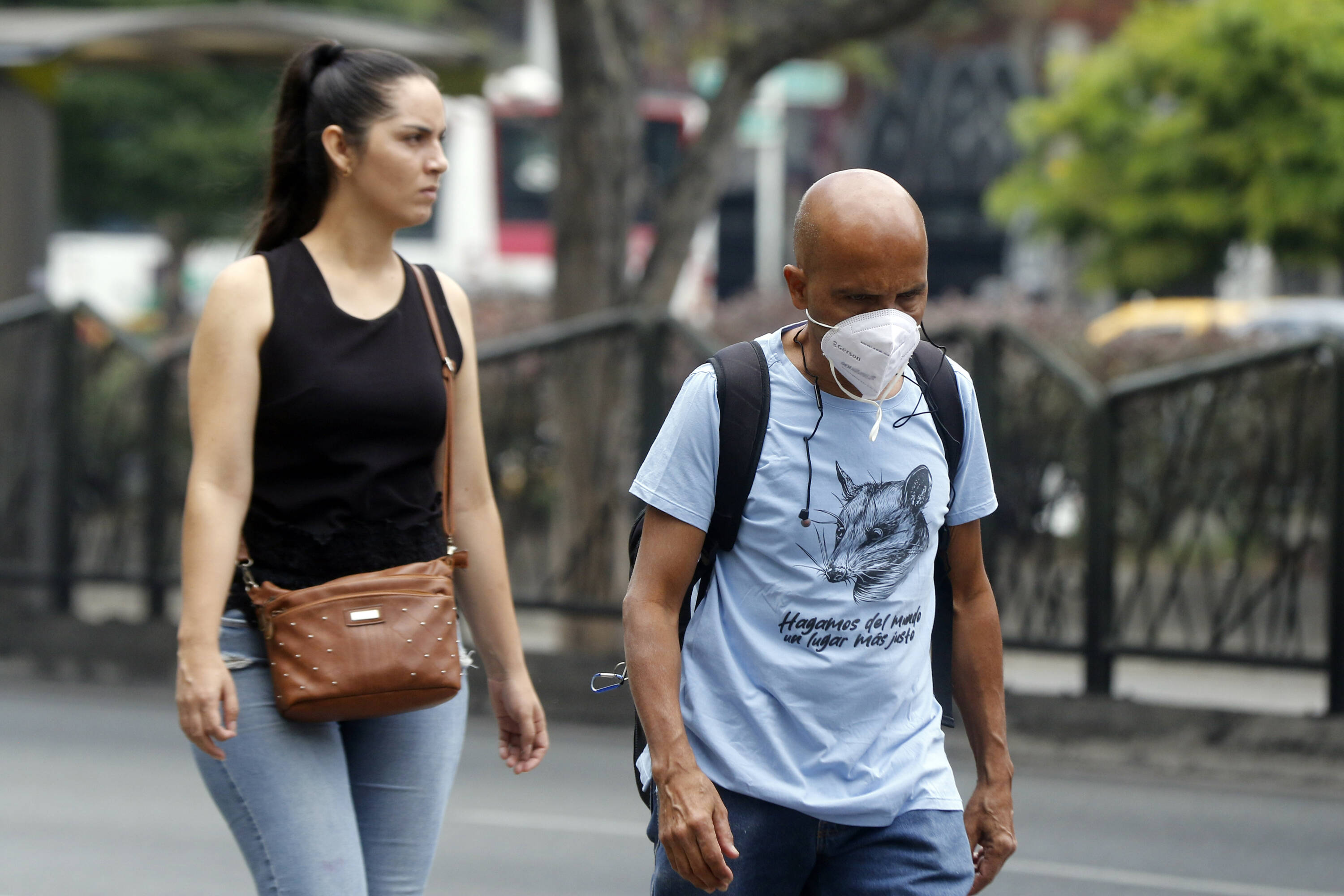 Cómo saber si la tos es por una infección bacteriana: estas son las ...