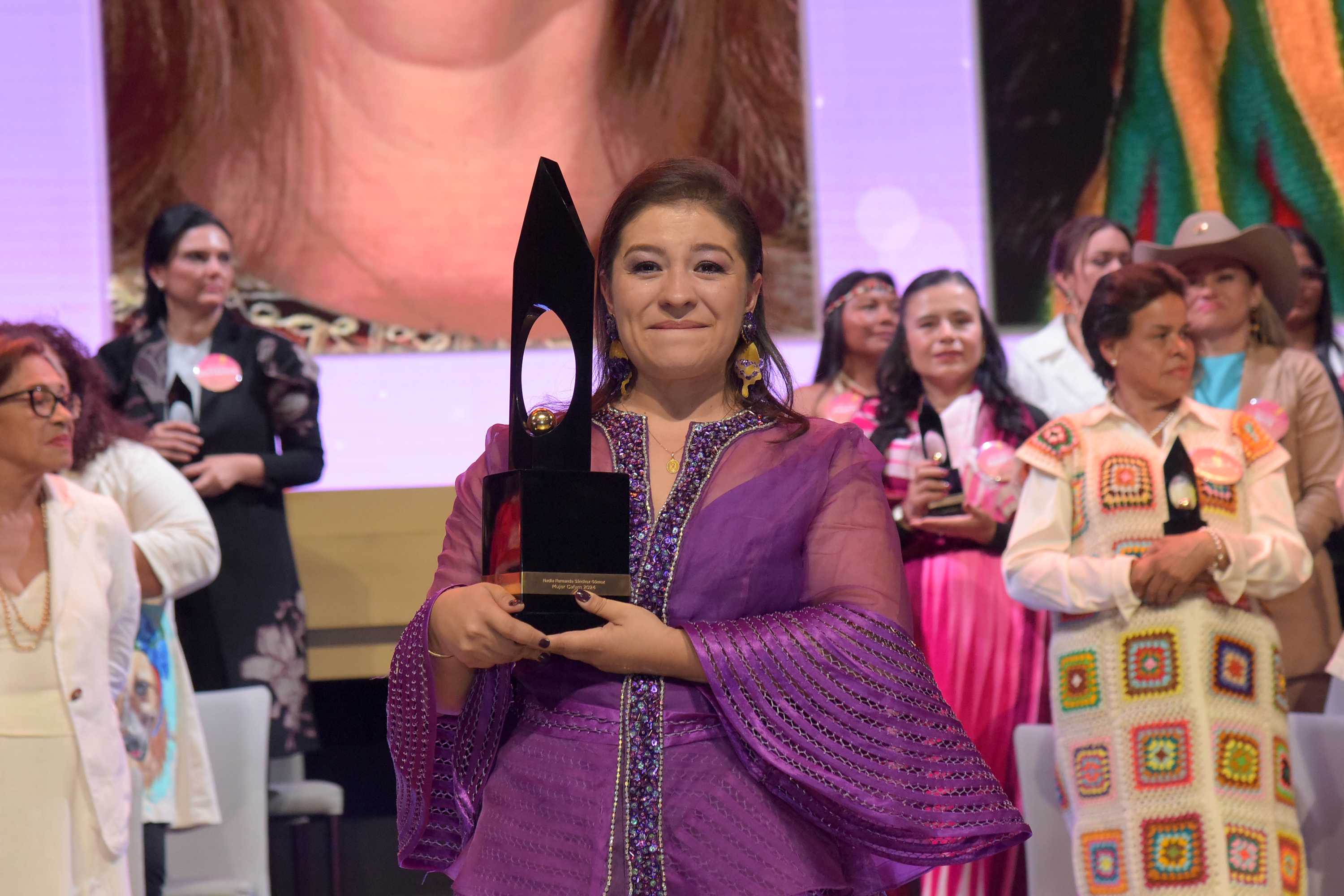 Renuncia de la junta directiva de ‘She is’: directora de la fundación ...