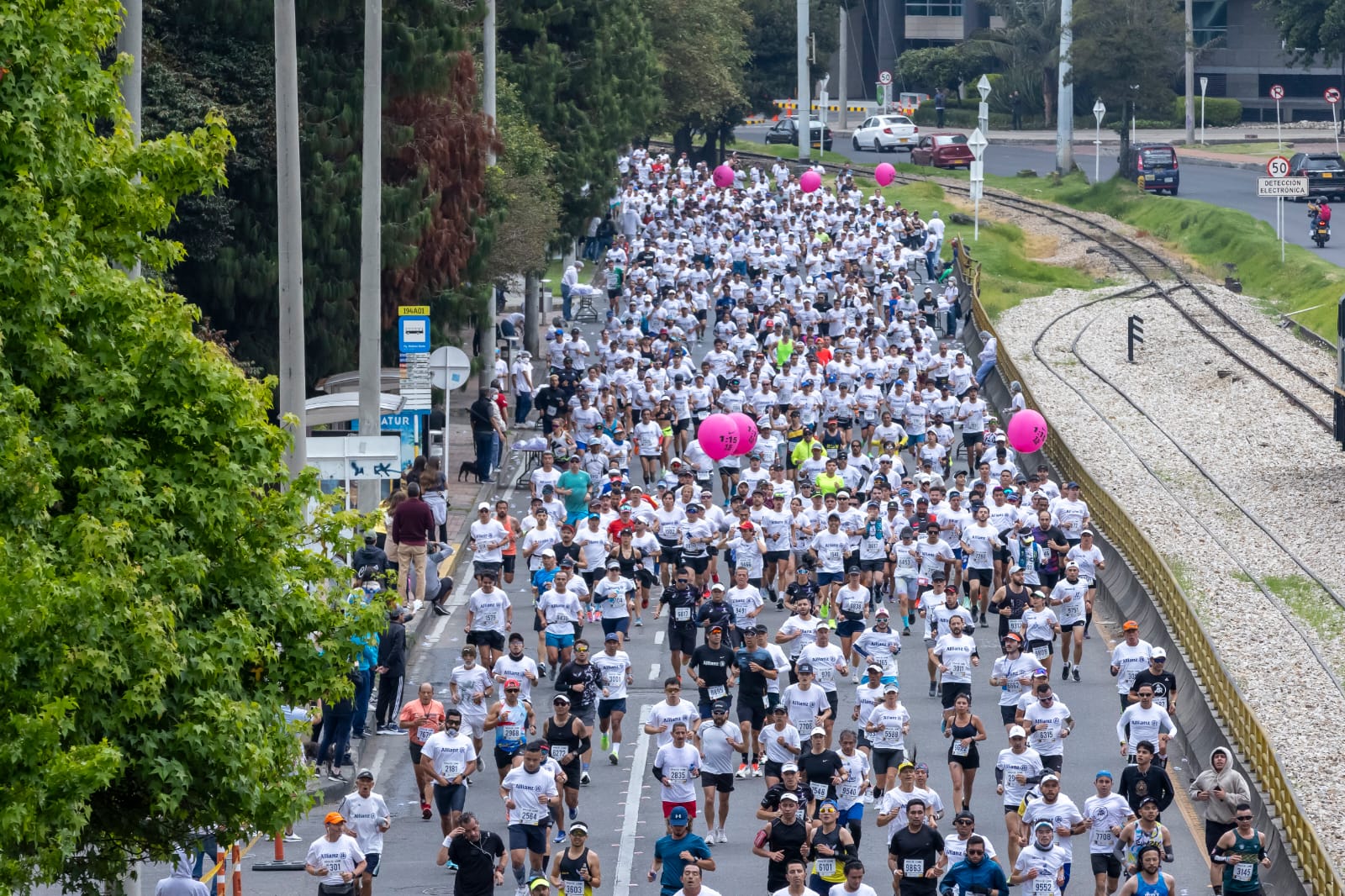 La Allianz 15K Bogotá llega a su decimocuarta edición con 100 millones ...