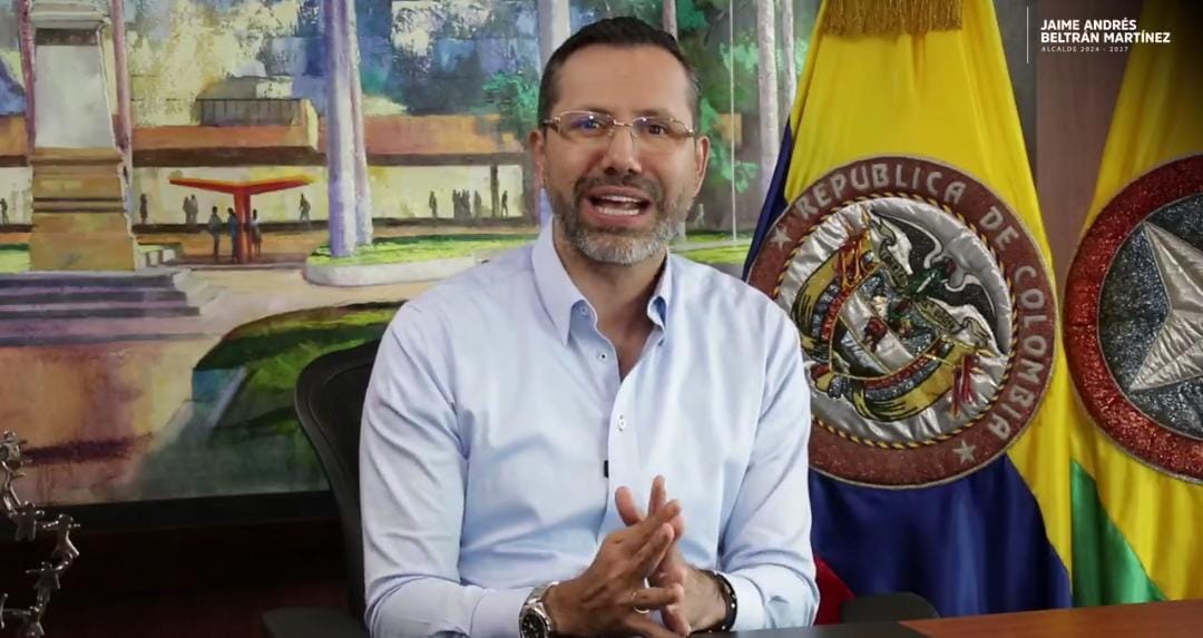 El pulso político entre los alcaldes de Bogotá, Carlos Fernando Galán, y de Medellín, Federico ...