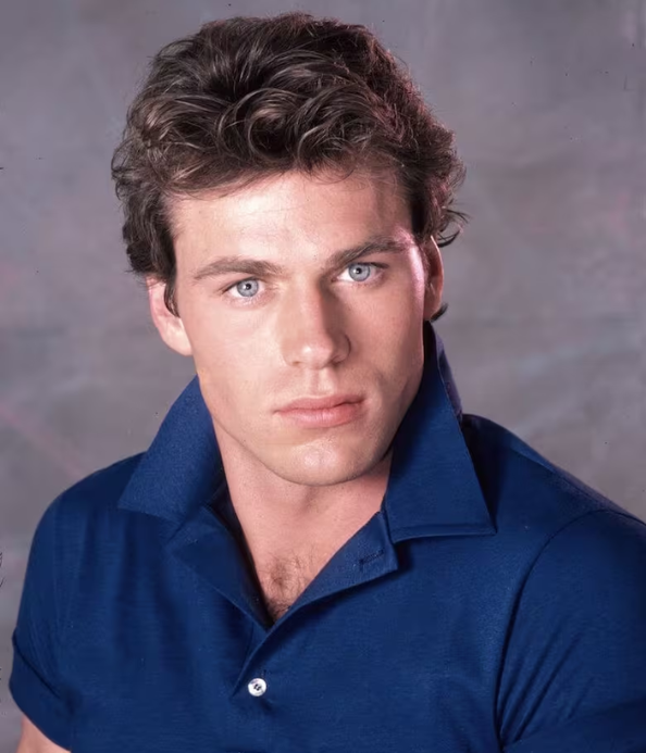 Jon-Erik Hexum, el joven galán que se perfilaba para ser el ‘nuevo Travolta’ pero murió trágicamente