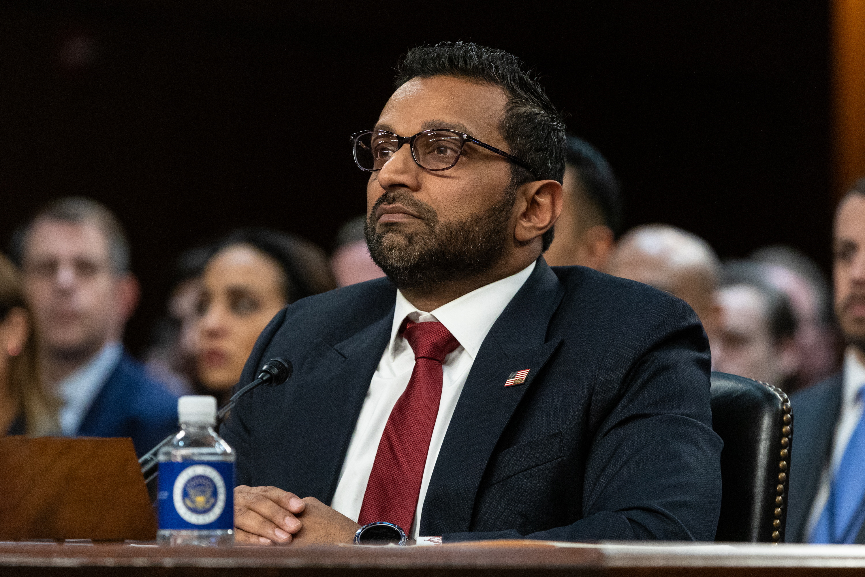 Director del FBI demanda por $ 250 millones de dólares a revista: 'The ...