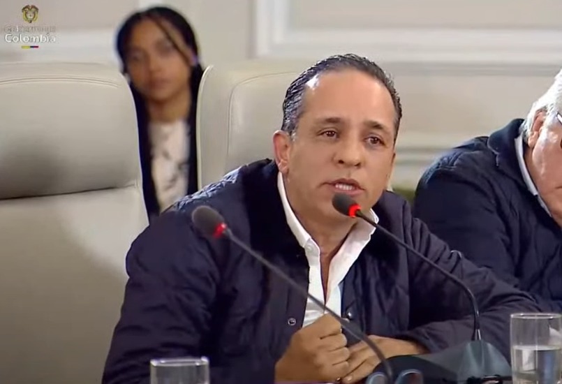Alexander López regresó al Senado luego de fallo de la Corte ...