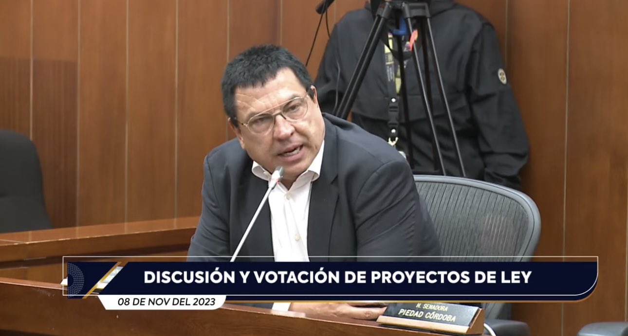 Sorpresivo respaldo de expresidente Álvaro Uribe a hijo del senador ...