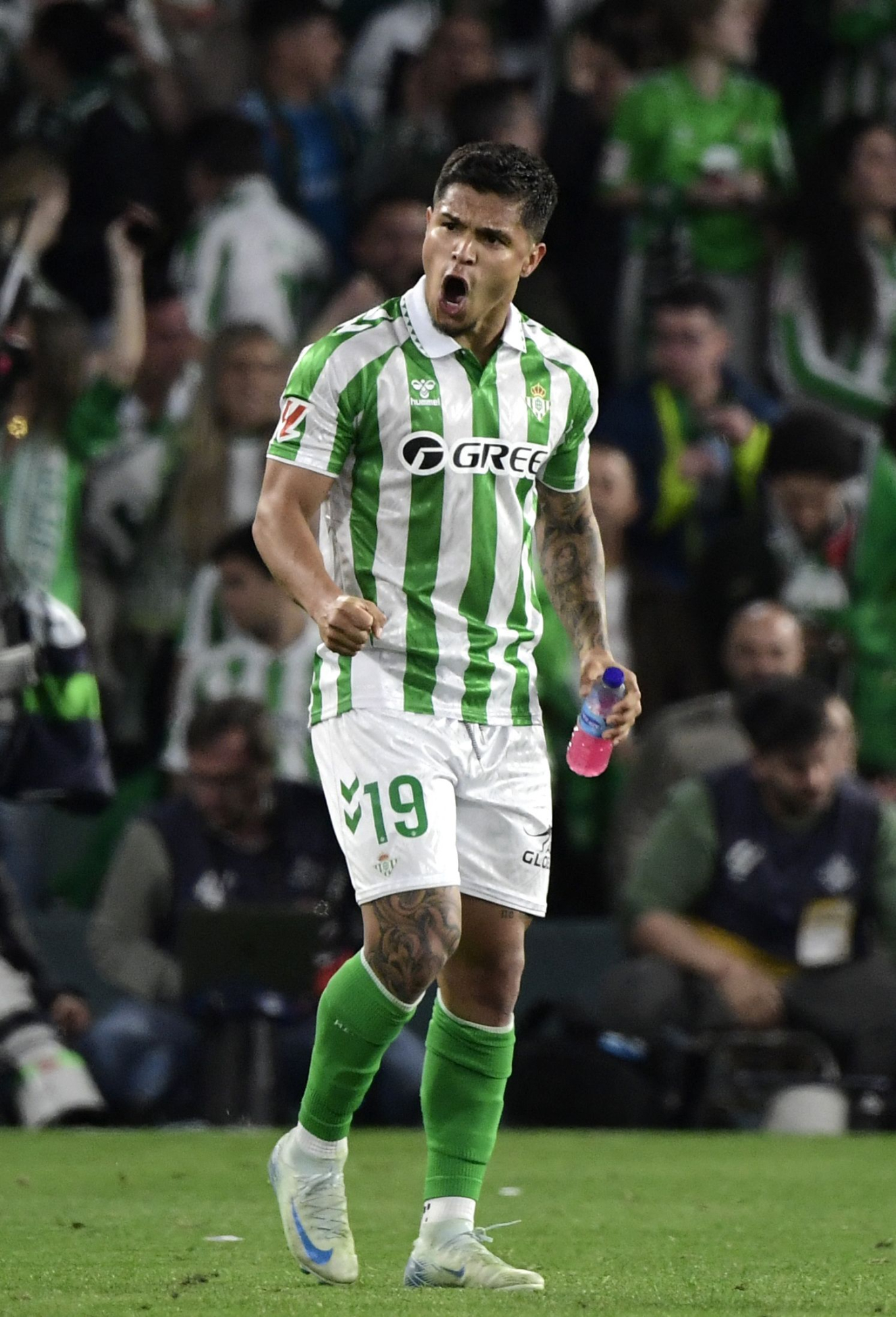 Video | Juan Camilo ‘Cucho’ Hernández pisa duro: marcó este tremendo ...