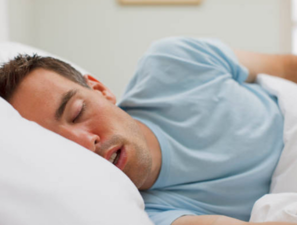 Respirar por la boca moldea la mandíbula y le quita firmeza, vea las consecuencias y su solución