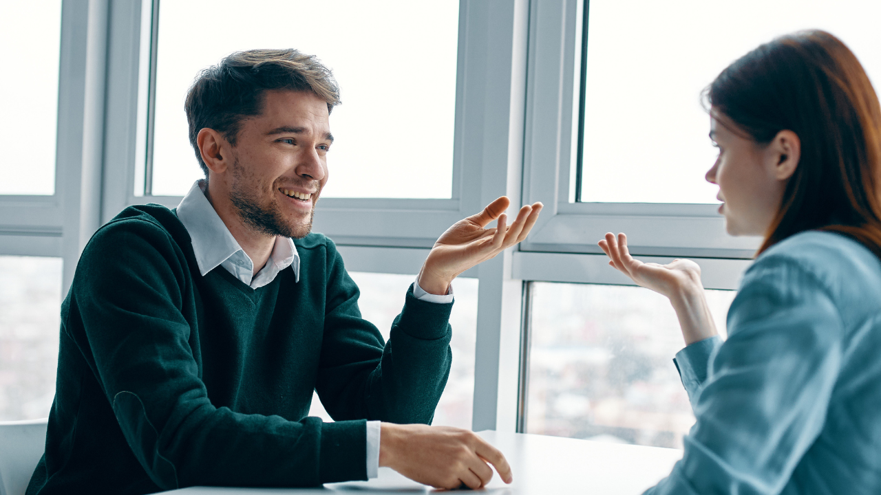 La lección de Ernest Hemingway: “se necesitan dos años para aprender a ...