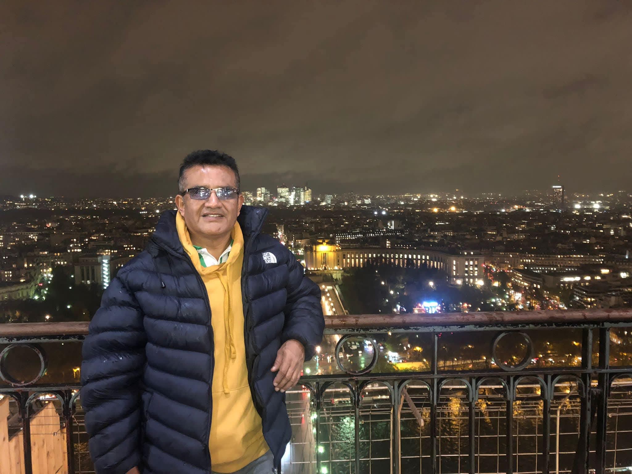 Falleció en Suiza el periodista Fredy Calvache tras una larga lucha ...