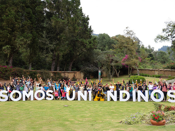 Uniandinos celebra 70 años construyendo futuro