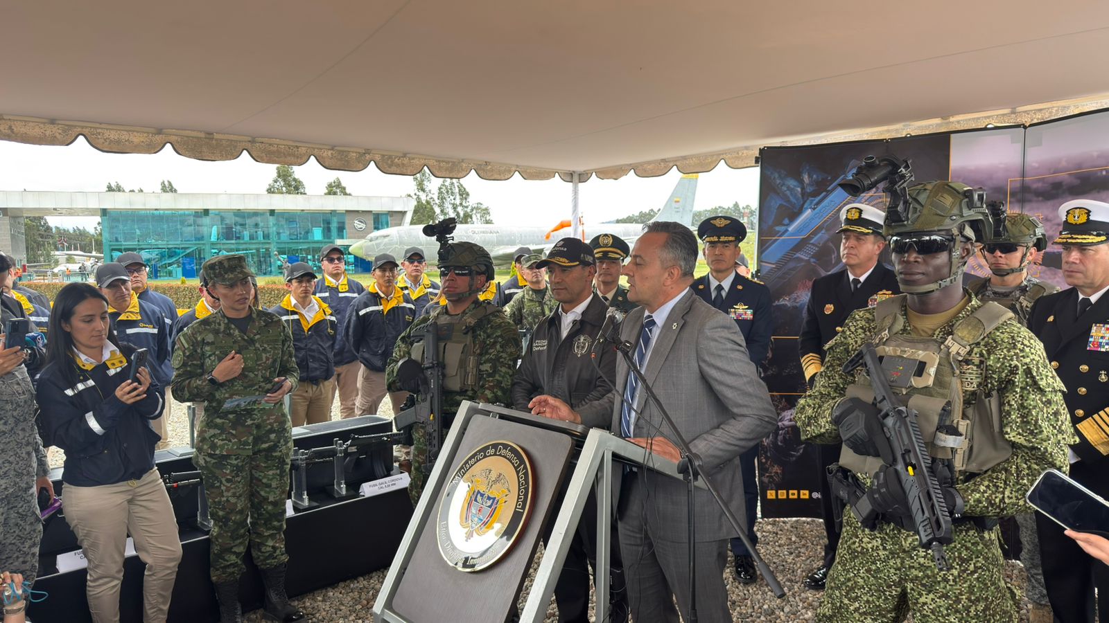 El coronel (r) Juan Carlos Mazo, el poderoso director de Indumil ...