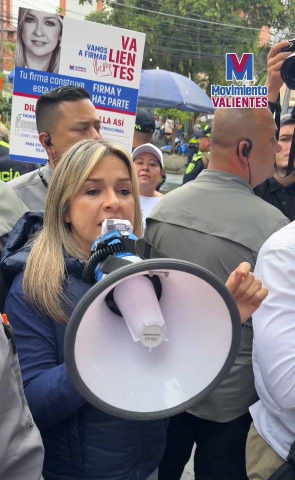 Vicky Dávila les pidió a militares desobedecer a presidente Gustavo ...