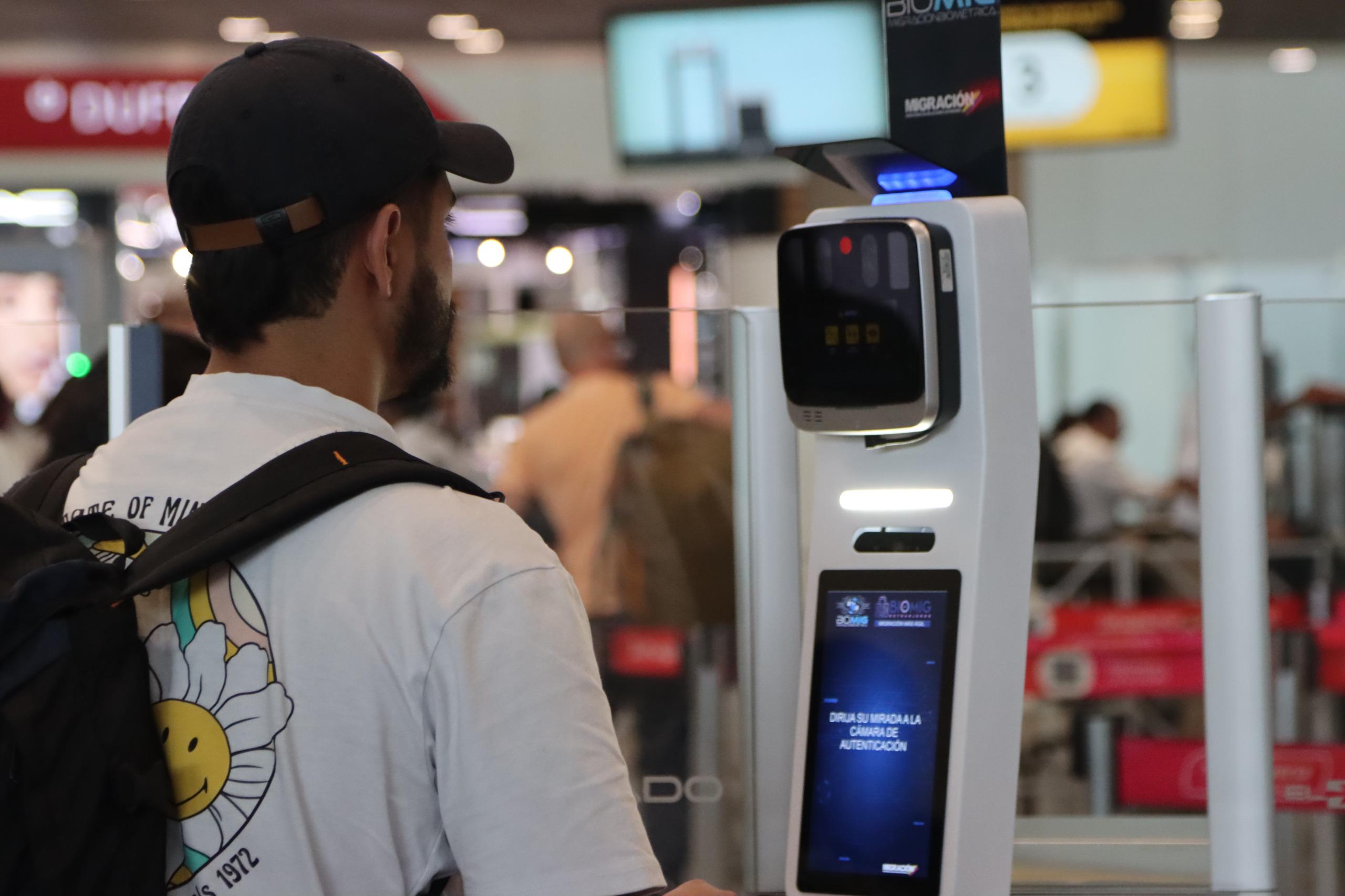 Avianca y Migración Colombia lanzan campaña para promover el uso de ...