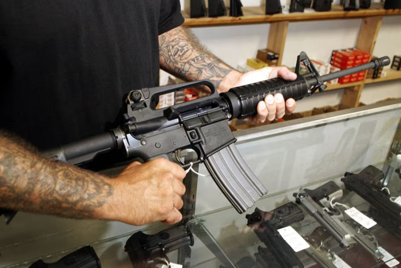 Así fue la disputa de Norberto Milei, padre del presidente argentino ...