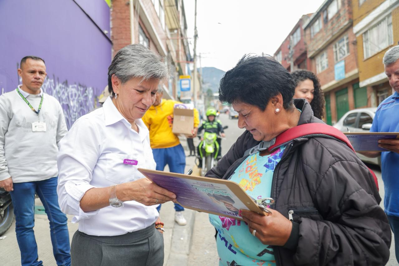 Así van Abelardo de la Espriella, Claudia López, Vicky Dávila y demás ...
