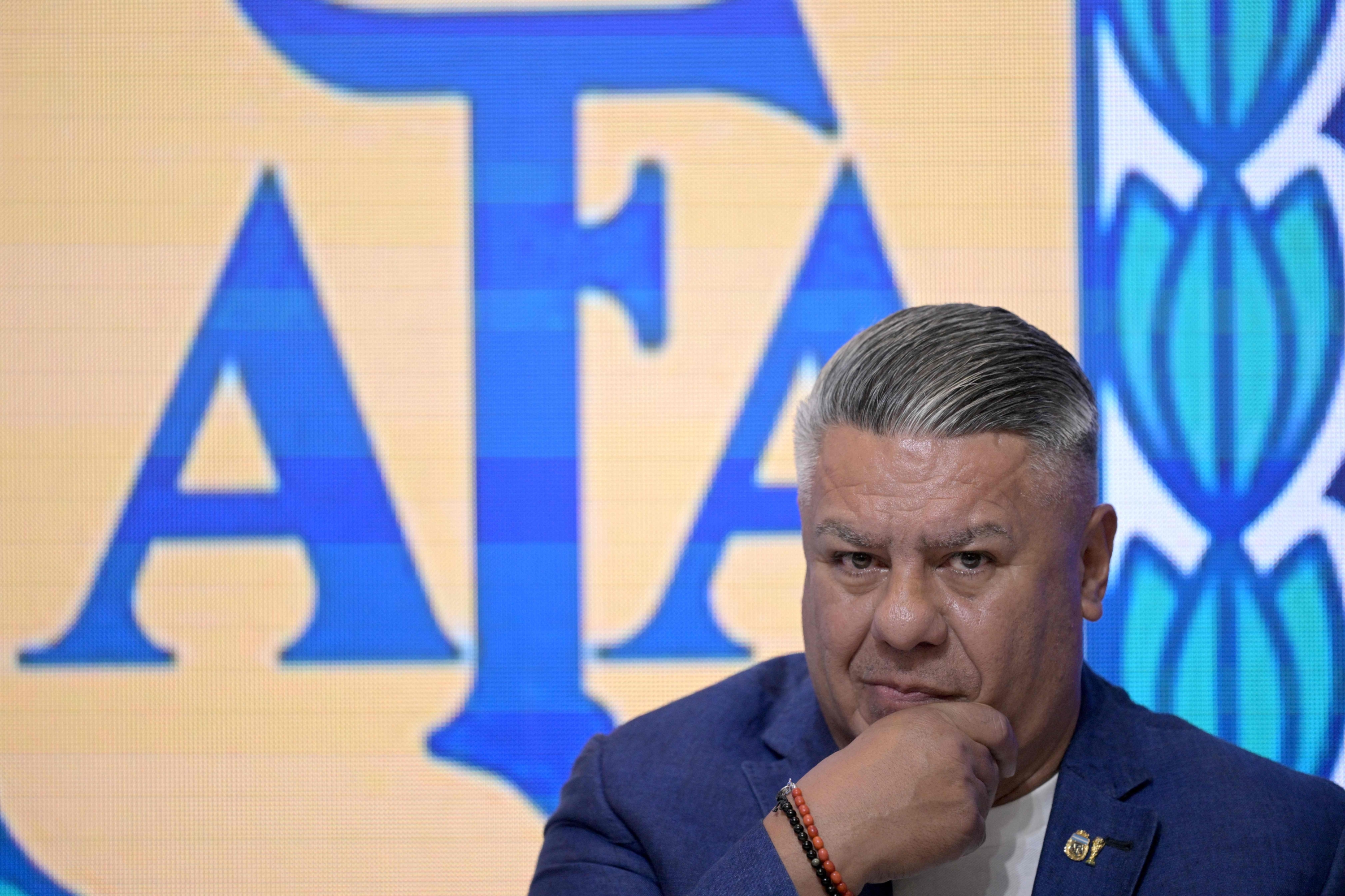 Crisis en la AFA: 'Chiqui' Tapia, presidente del fútbol argentino, es ...