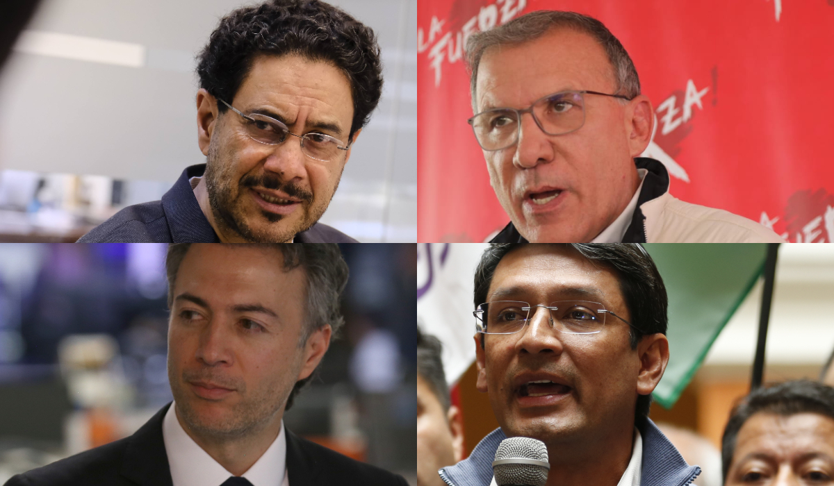 Cwe jilbab di obok memek.