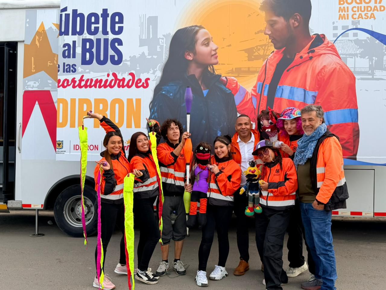 El Bus de las Oportunidades llega a la calle para atender a jóvenes en ...